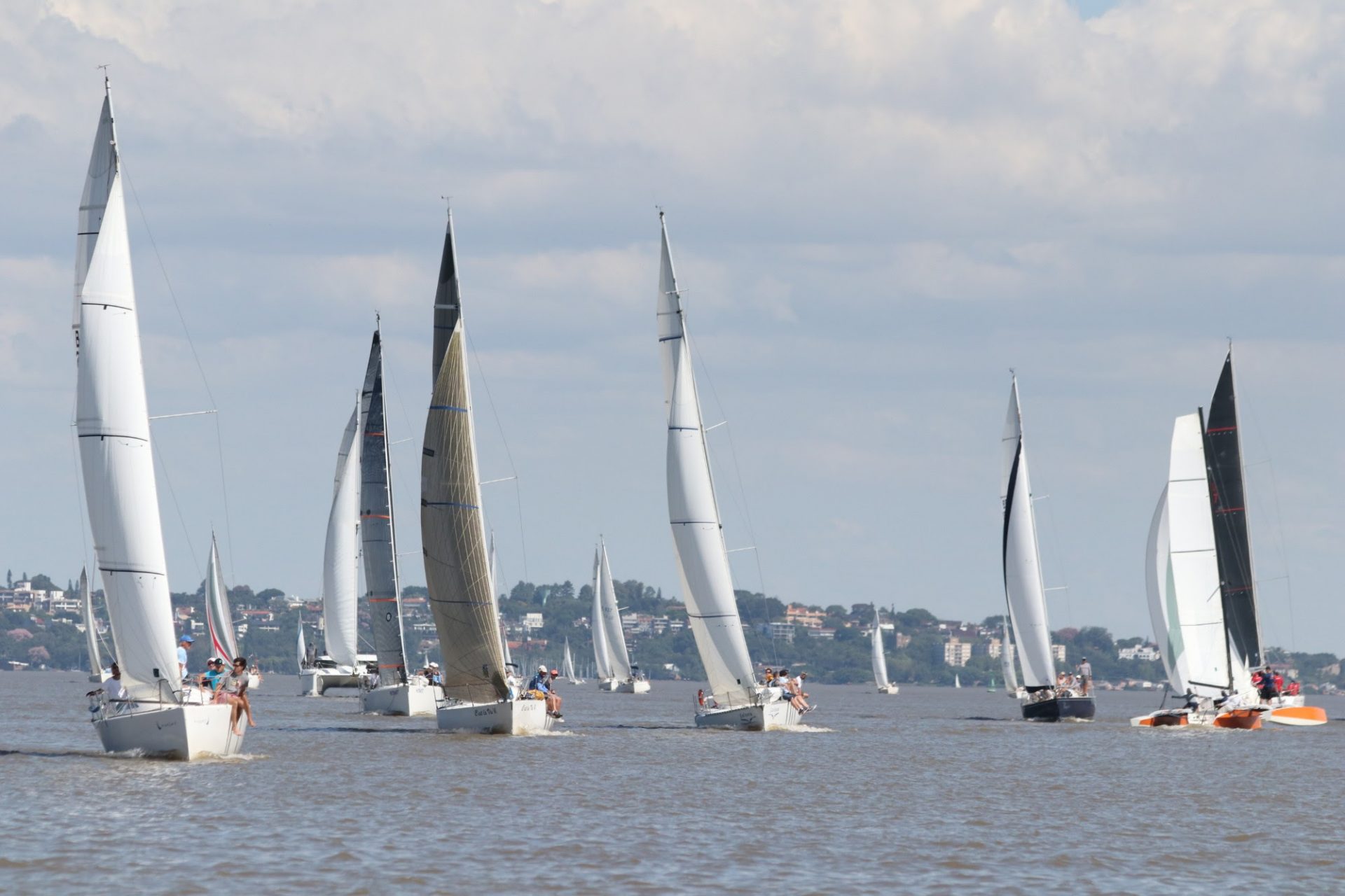 Clube dos Jangadeiros celebra o aniversário de Porto Alegre com a XXVI ...
